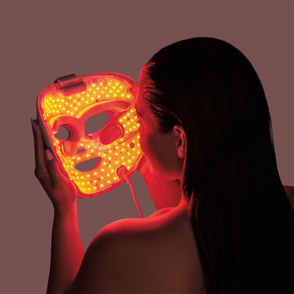 Understanding Perioral Dermatitis: What It Is, What Triggers It & How ...
